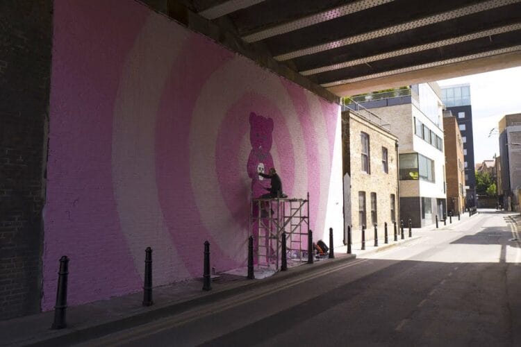 LUAP Creates A Giant Pink Bear Mural – His First Painted Street Art ...